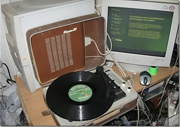 Weird computer hardware arranged ~ Weird news network